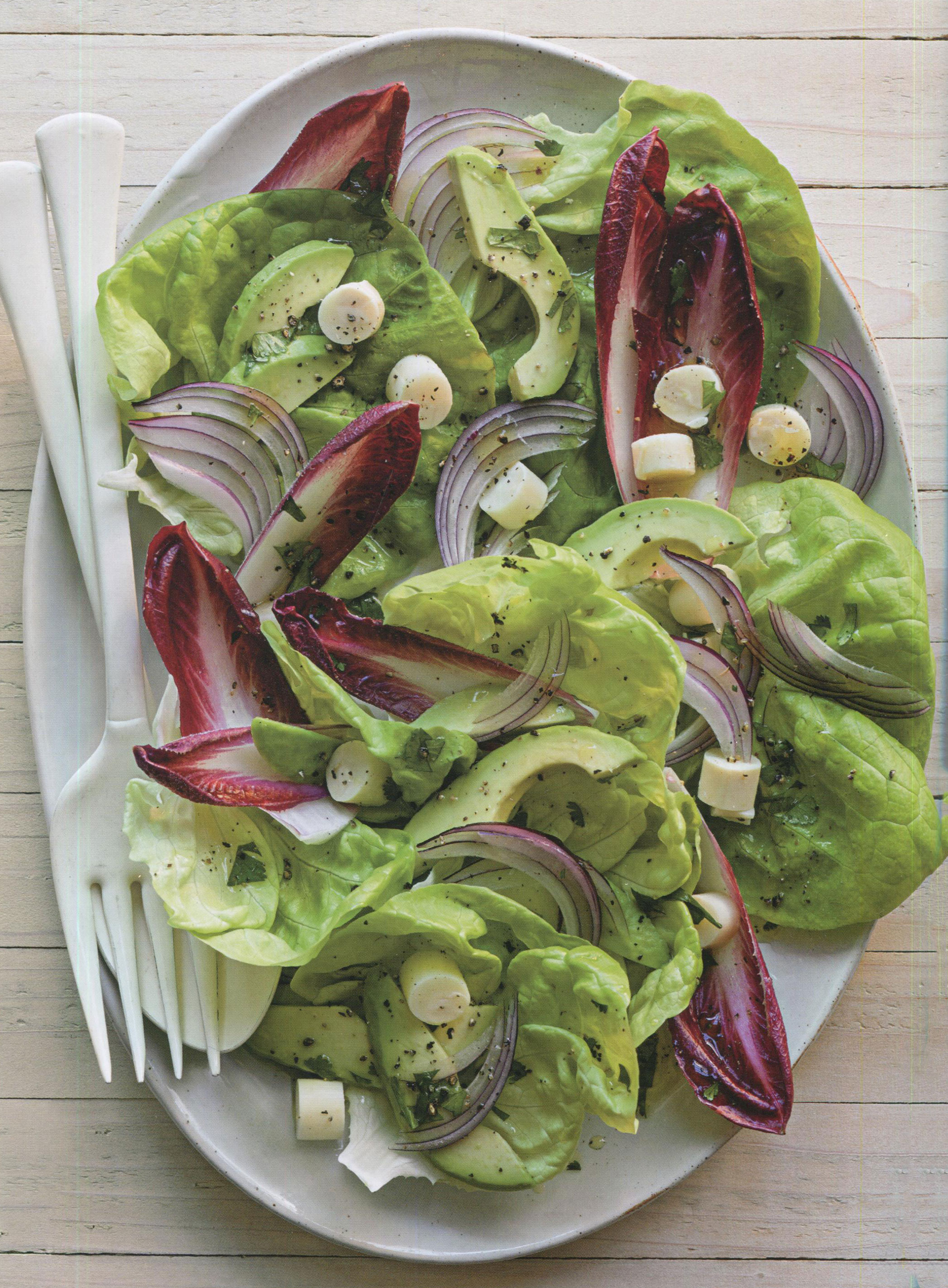 Mixed Green Salad With Avocado